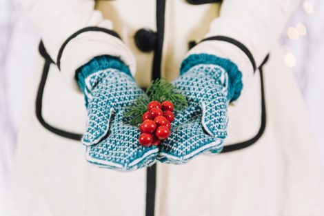 Frosted Snowblossom Mittens - I Like Knitting