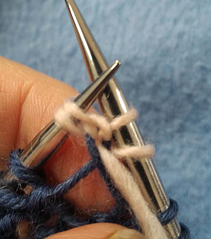 Ready, Set, Stitch: How to Knit a Bobble - I Like Knitting